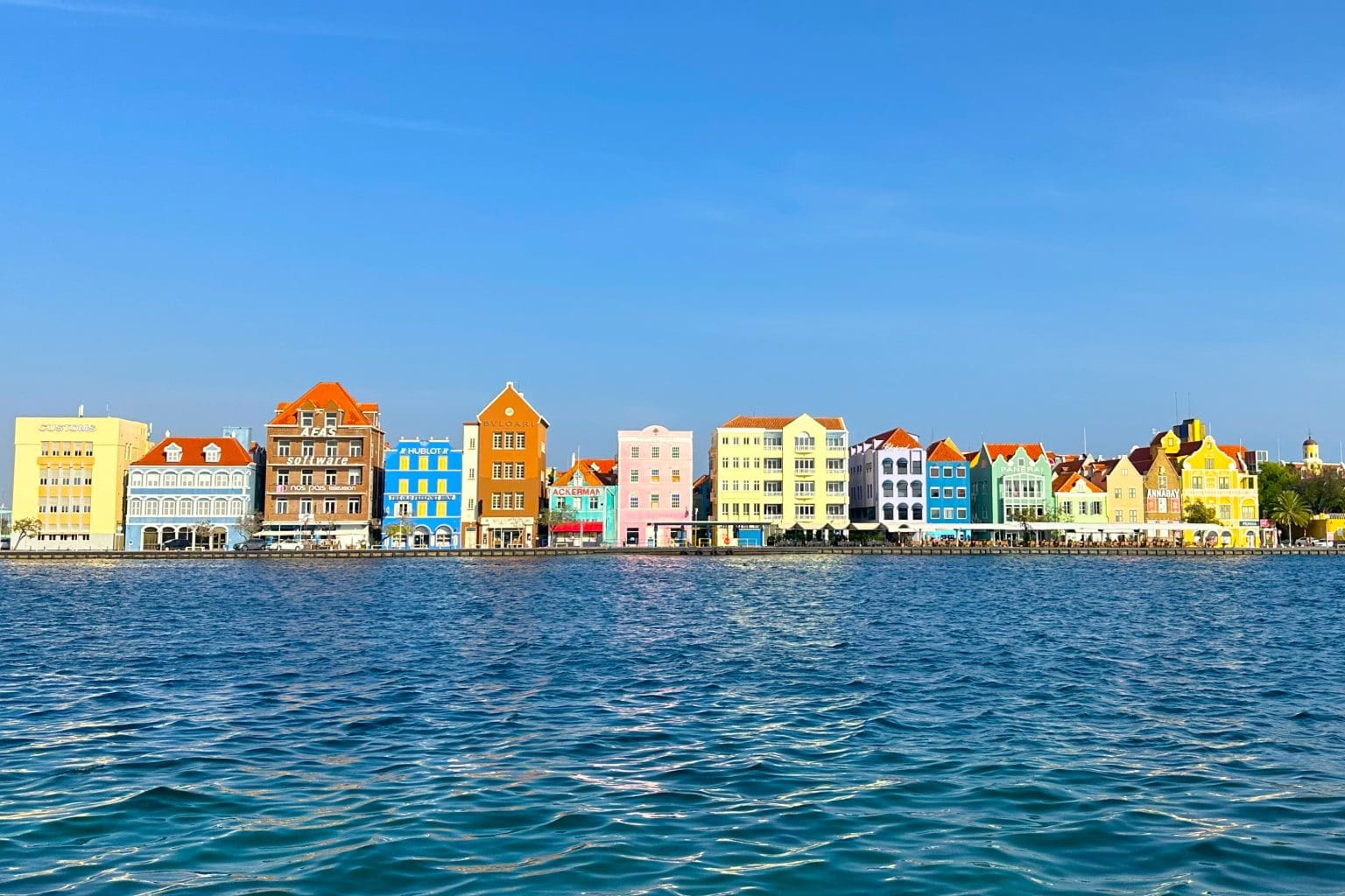Tropical Temptations: Discovering Curaçao's Best Beaches and Cocktails ...